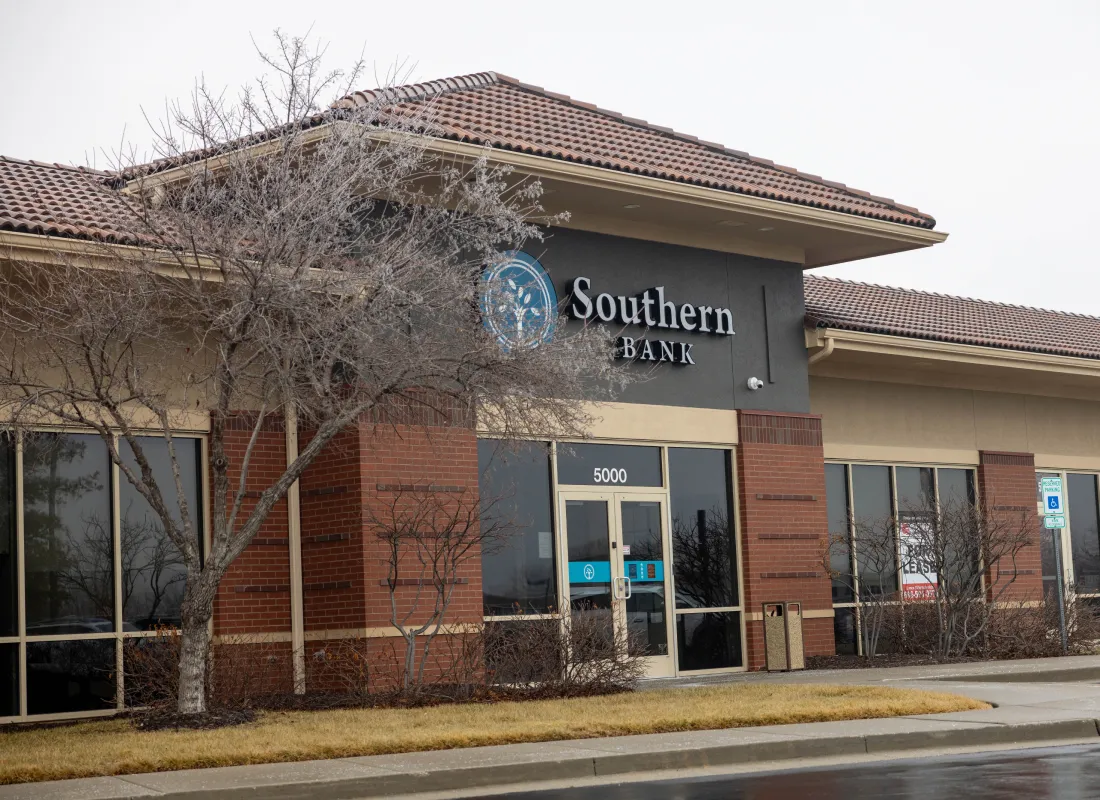 Lending Office in Lee's Summit, MO | Southern Bank